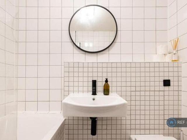 2 Bedroom Flat For Rent In London