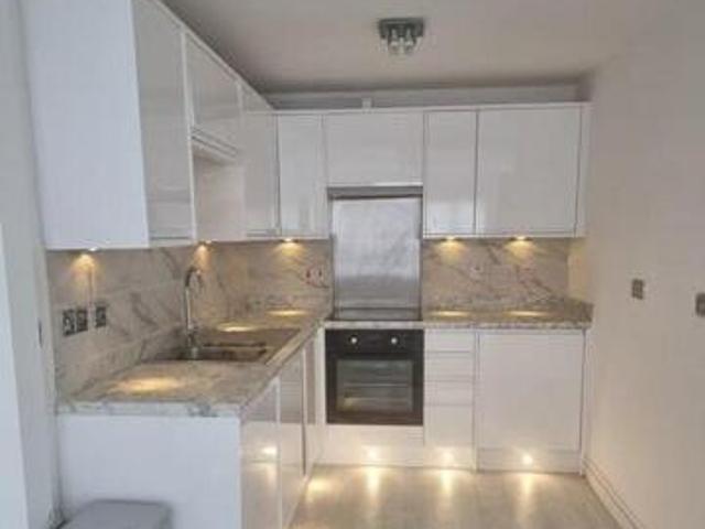 2 Bedroom Flat For Rent In London