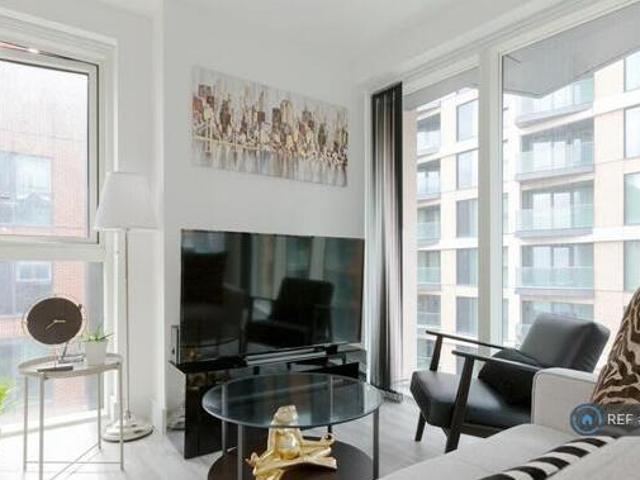 2 Bedroom Flat For Rent In London