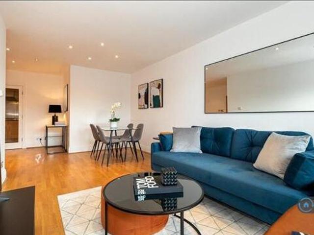 2 Bedroom Flat For Rent In London