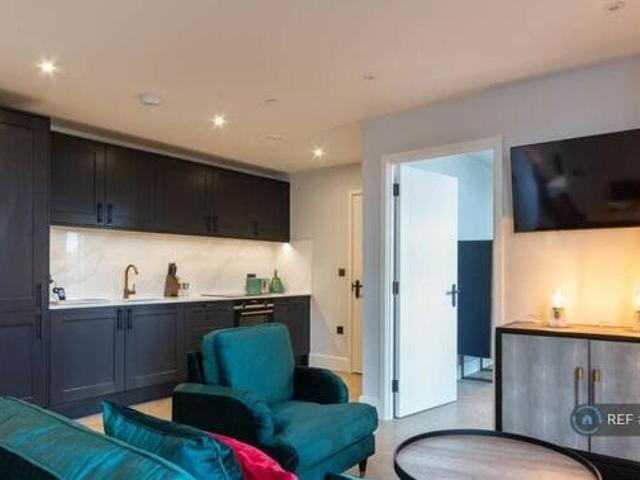 2 Bedroom Flat For Rent In London