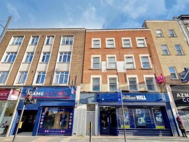 2 Bedroom Flat For Rent In London