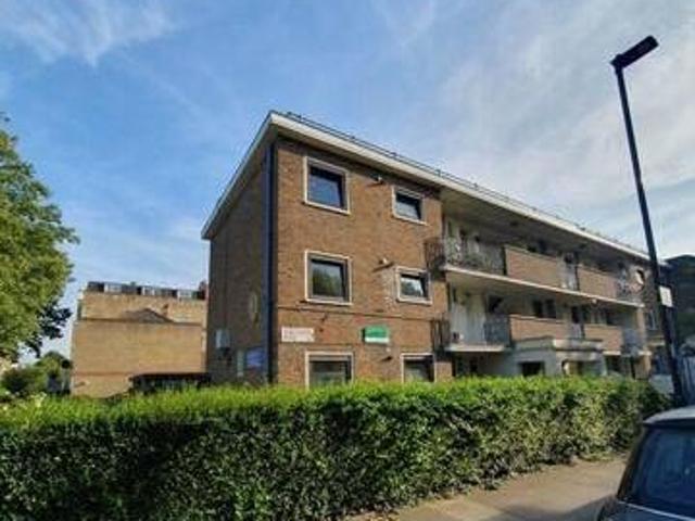 2 Bedroom Flat For Rent In London