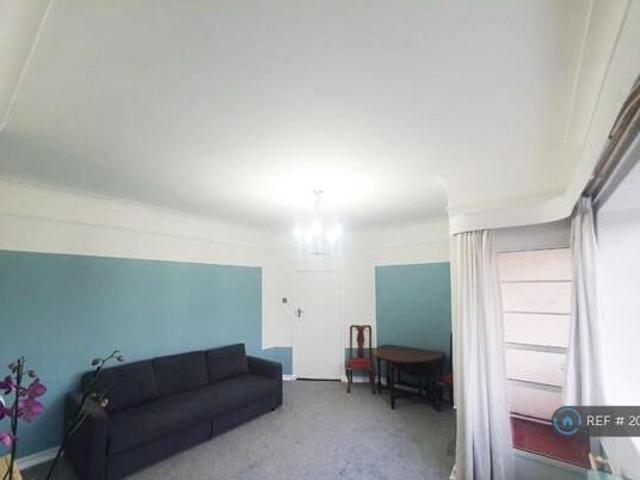 2 Bedroom Flat For Rent In London