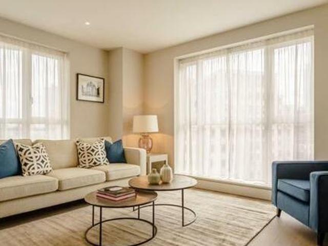 2 Bedroom Flat For Rent In London
