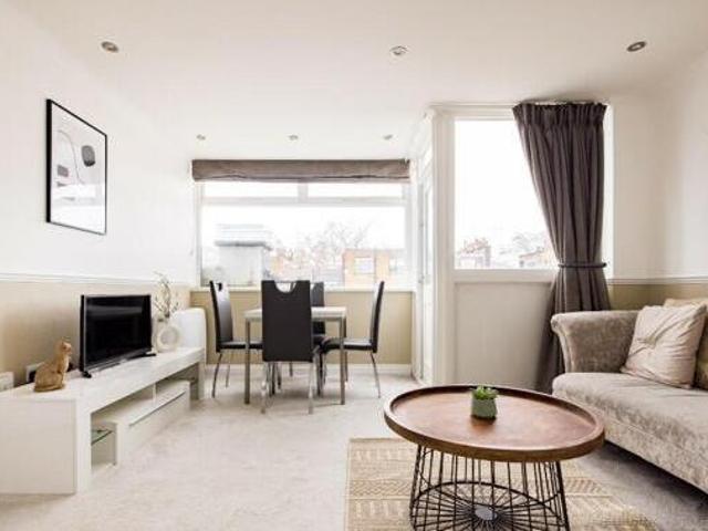 2 Bedroom Flat For Rent In London