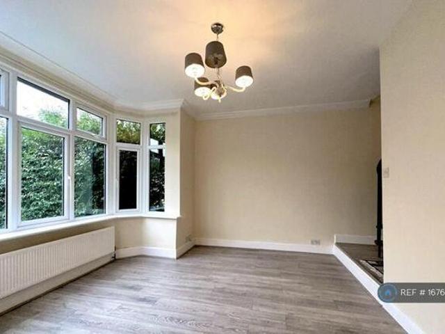 2 Bedroom Flat For Rent In London