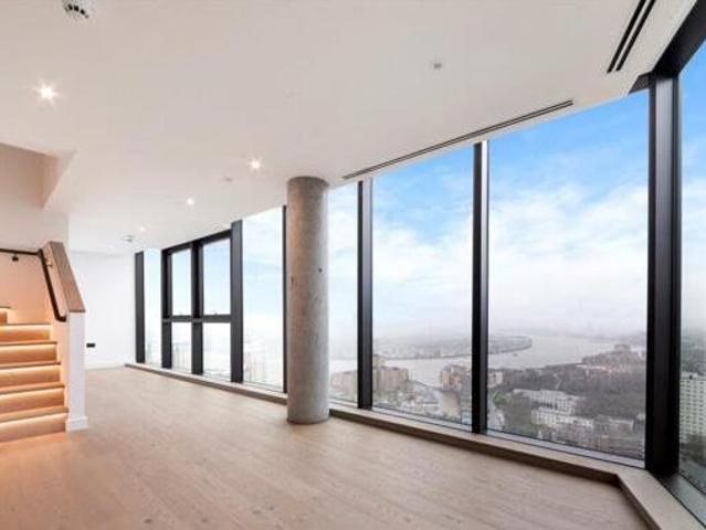 2 Bedroom Flat For Rent In London