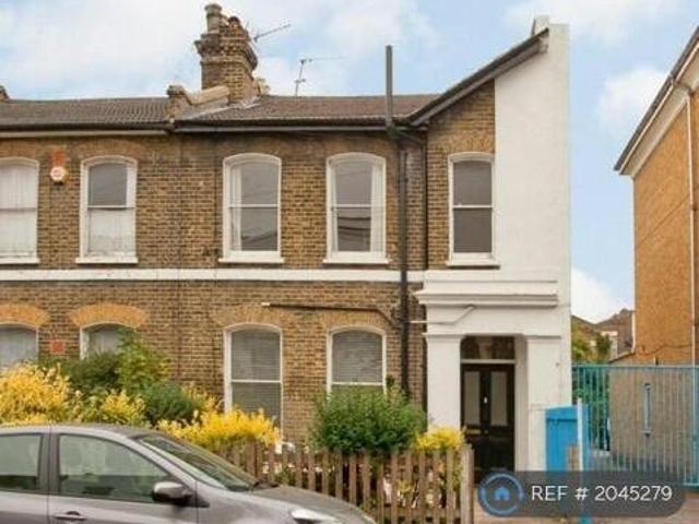 2 Bedroom Flat For Rent In London