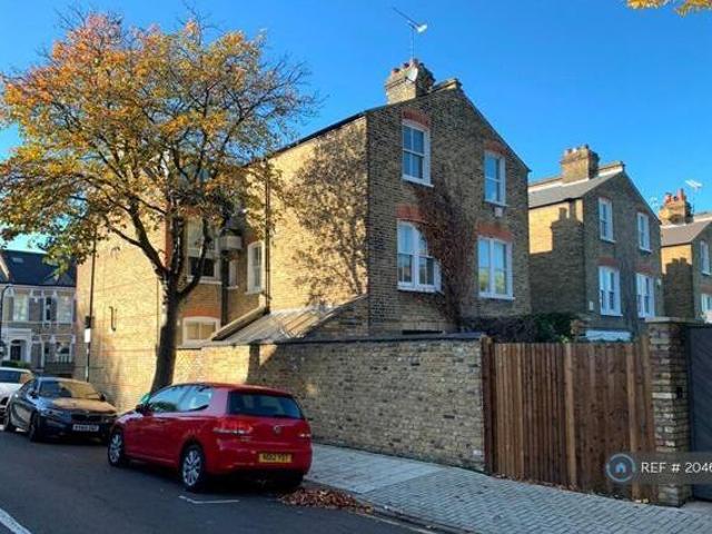 2 Bedroom Flat For Rent In London