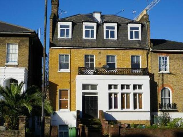 2 Bedroom Flat For Rent In London