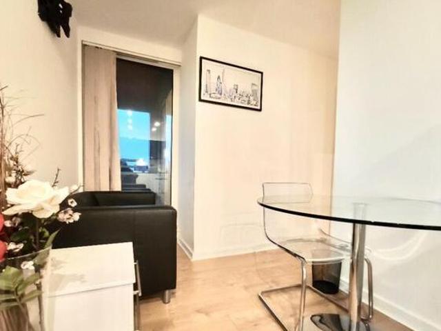 2 Bedroom Flat For Rent In London