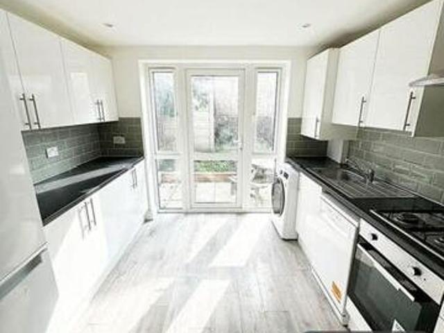 2 Bedroom Flat For Rent In London