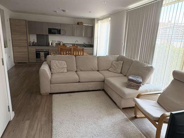 2 bedroom flat for rent in London