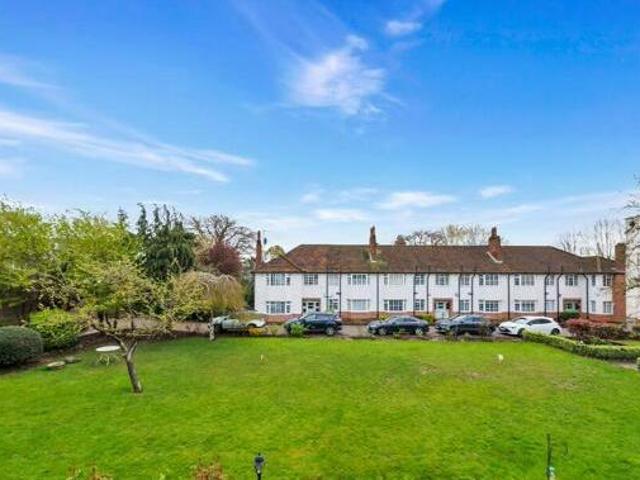 2 Bedroom Flat For Rent In London