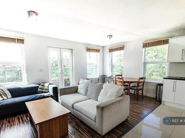 2 Bedroom Flat For Rent In London