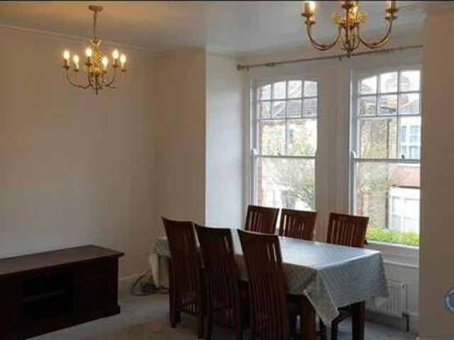 2 Bedroom Flat For Rent In London