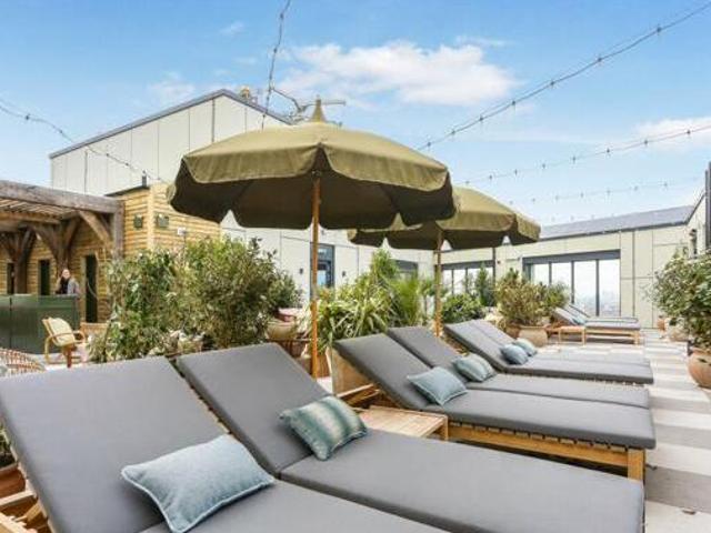 2 Bedroom Flat For Rent In London