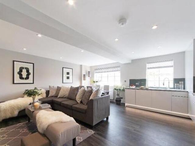 2 Bedroom Flat For Rent In London