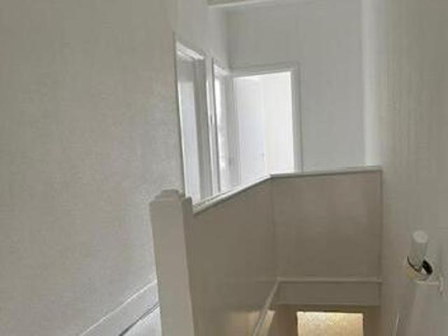 2 Bedroom Flat For Rent In London