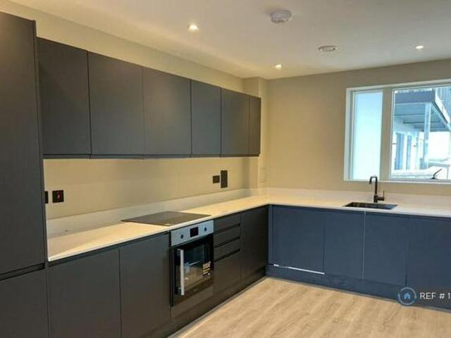 2 Bedroom Flat For Rent In London