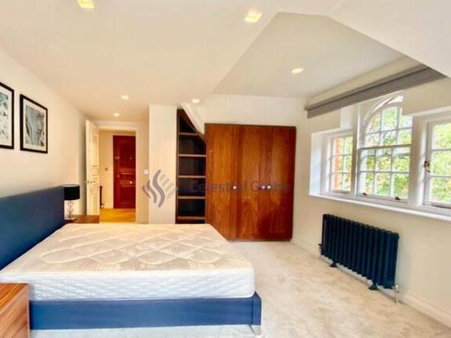 2 Bedroom Flat For Rent In London