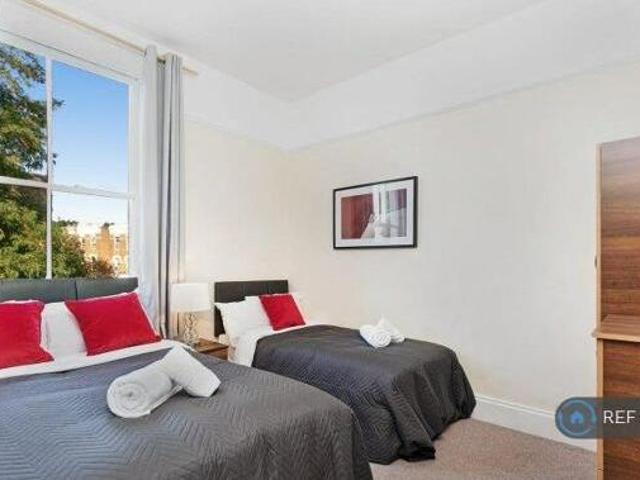 2 Bedroom Flat For Rent In London