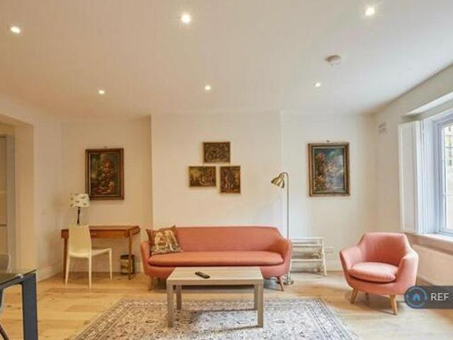 2 Bedroom Flat For Rent In London