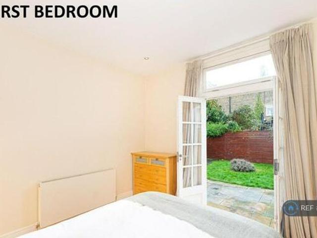 2 Bedroom Flat For Rent In London