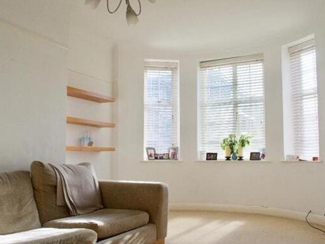 2 Bedroom Flat For Rent In London