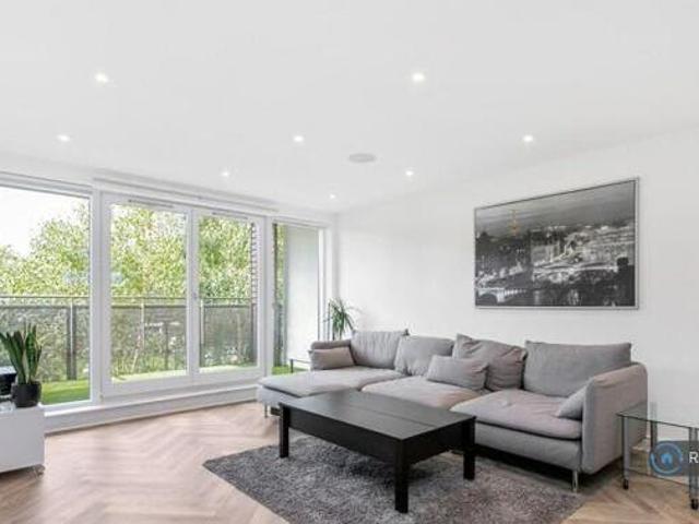 2 Bedroom Flat For Rent In London