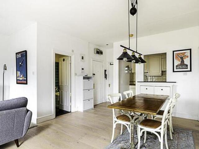 2 Bedroom Flat For Rent In London