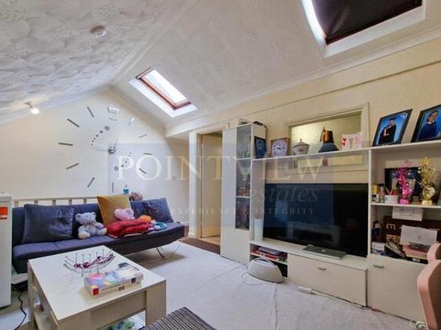 2 Bedroom Flat For Rent In London
