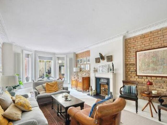 2 Bedroom Flat For Rent In London