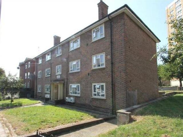 2 Bedroom Flat For Rent In London