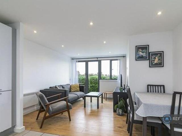 2 Bedroom Flat For Rent In London
