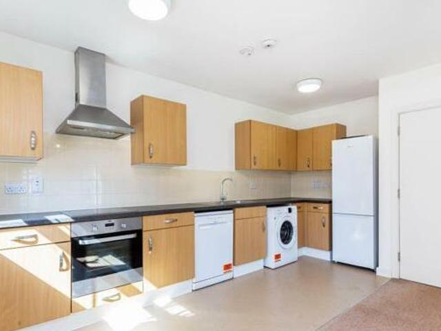 2 Bedroom Flat For Rent In London