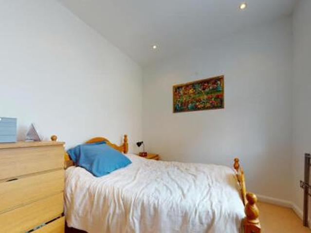 2 Bedroom Flat For Rent In London