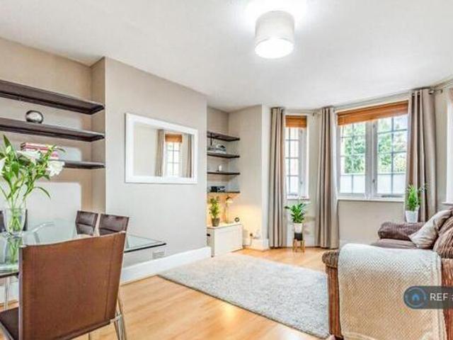 2 Bedroom Flat For Rent In London