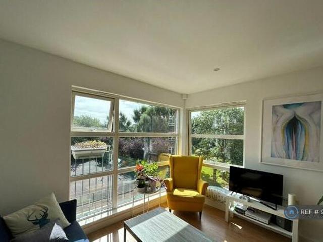 2 Bedroom Flat For Rent In London