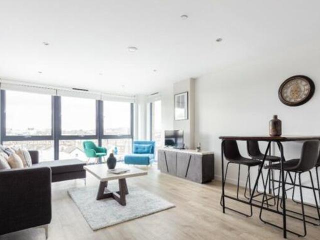 2 Bedroom Flat For Rent In London