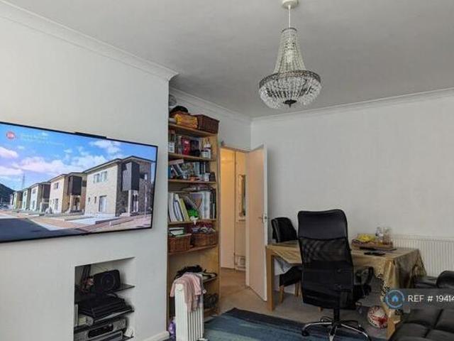 2 Bedroom Flat For Rent In London