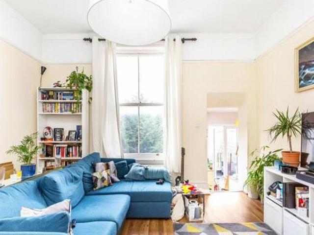 2 Bedroom Flat For Rent In London