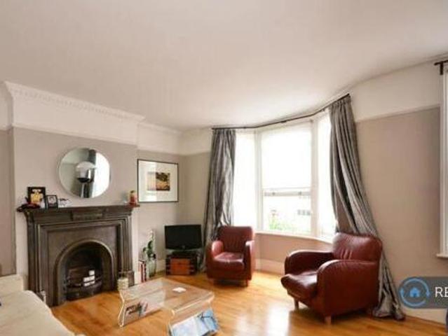 2 Bedroom Flat For Rent In London