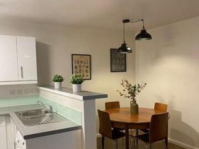 2 Bedroom Flat For Rent In London