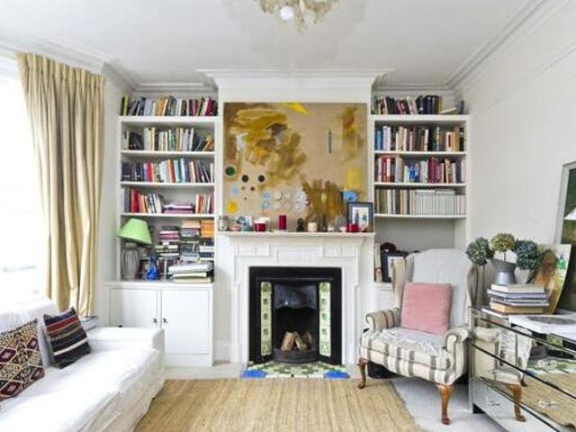 2 Bedroom Flat For Rent In London