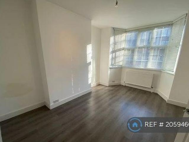 2 Bedroom Flat For Rent In London