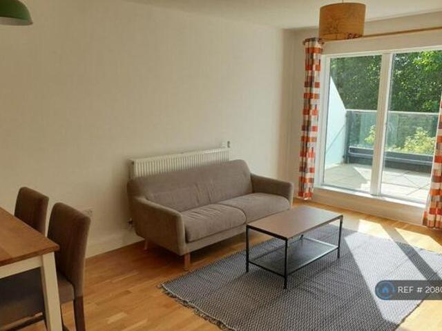 2 Bedroom Flat For Rent In London