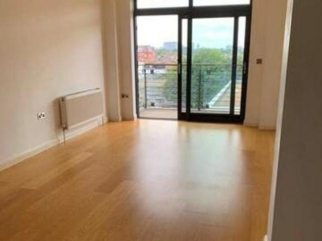 2 Bedroom Flat For Rent In London