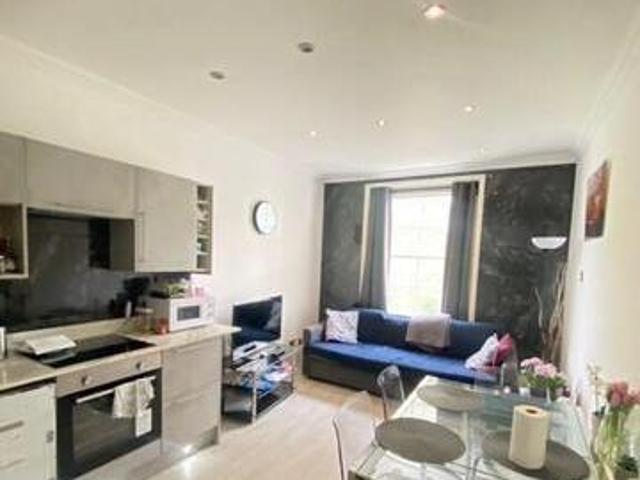 2 Bedroom Flat For Rent In London